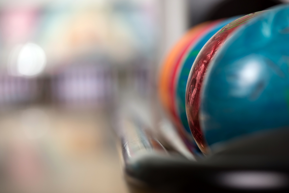 Comment jouer au bowling : conseils et techniques pour améliorer les ...